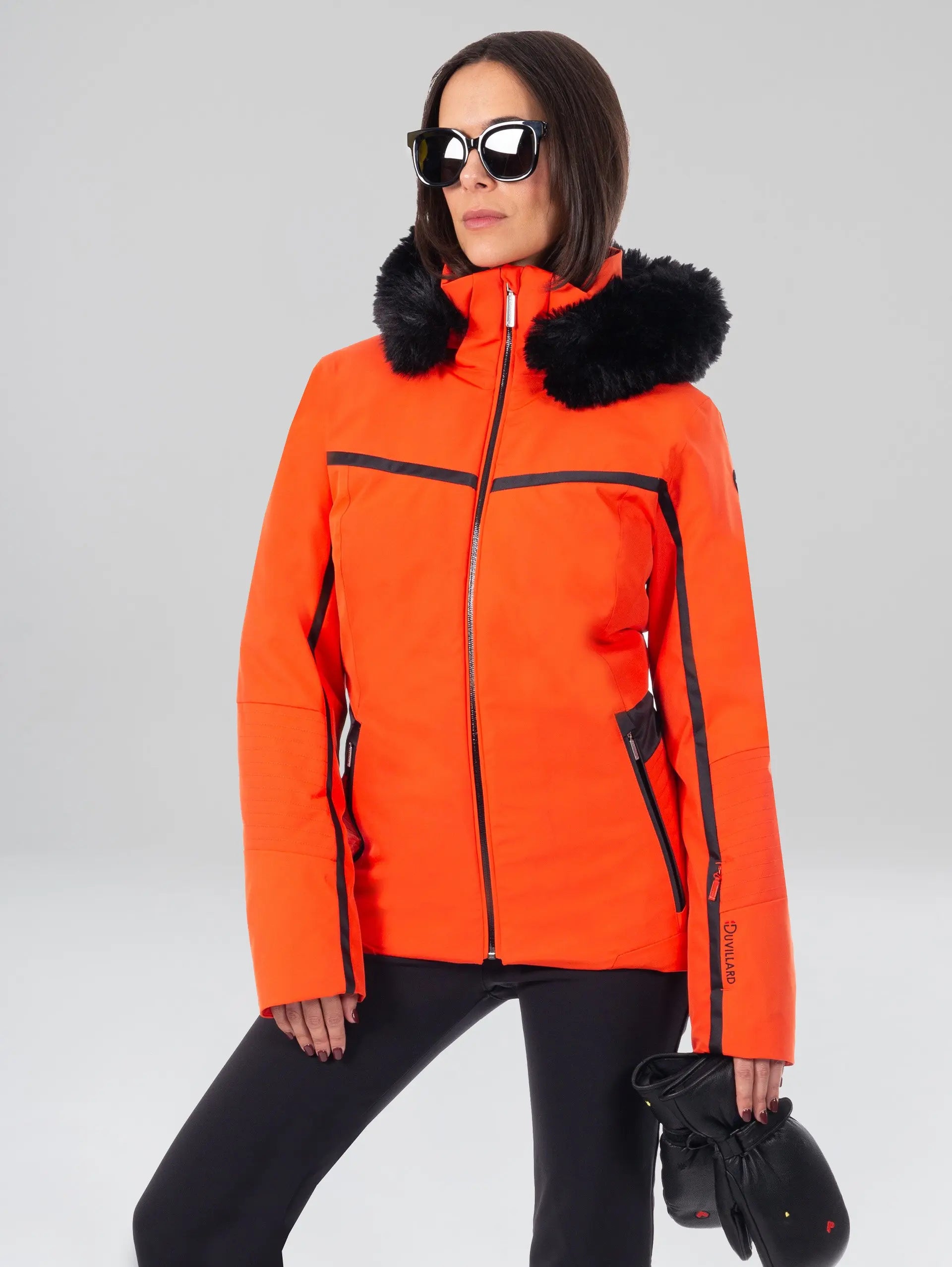 NAISTE – Henri Duvillard Eesti